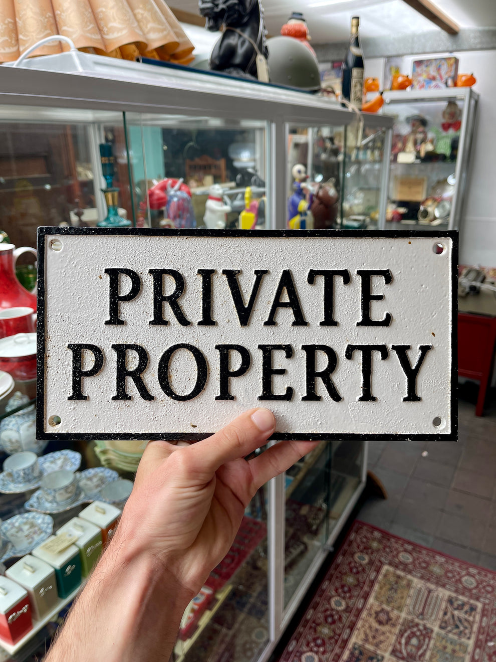 Private Property Cast Iron Sign – La La Vintage