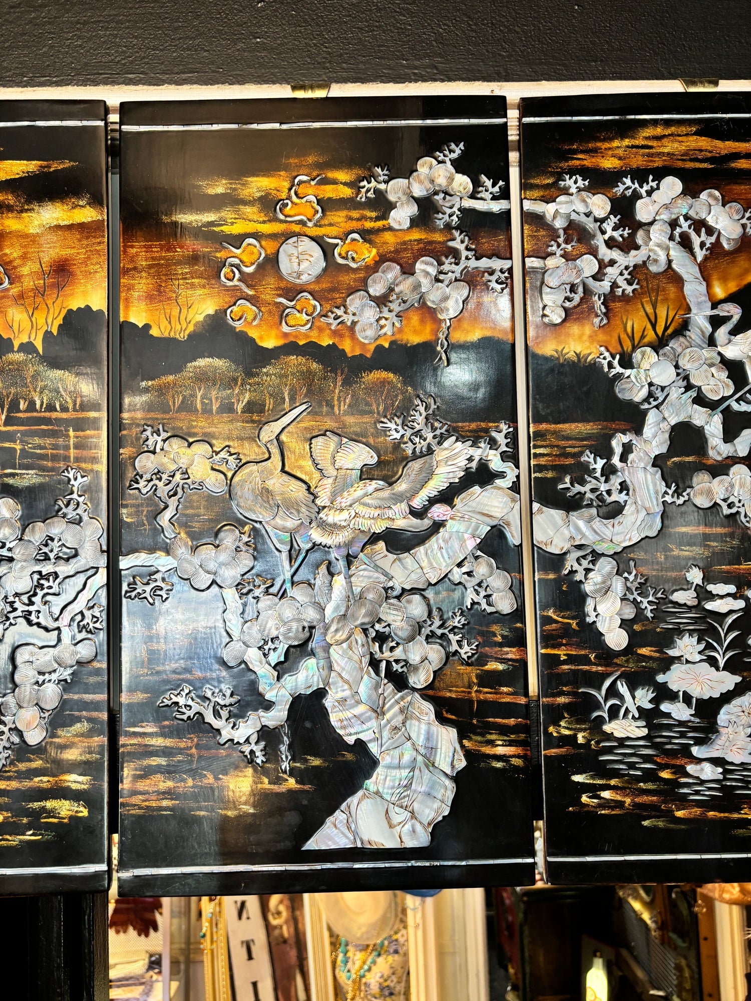 La La Vintage || Furniture, Antiques, Collectables, Games, & More!